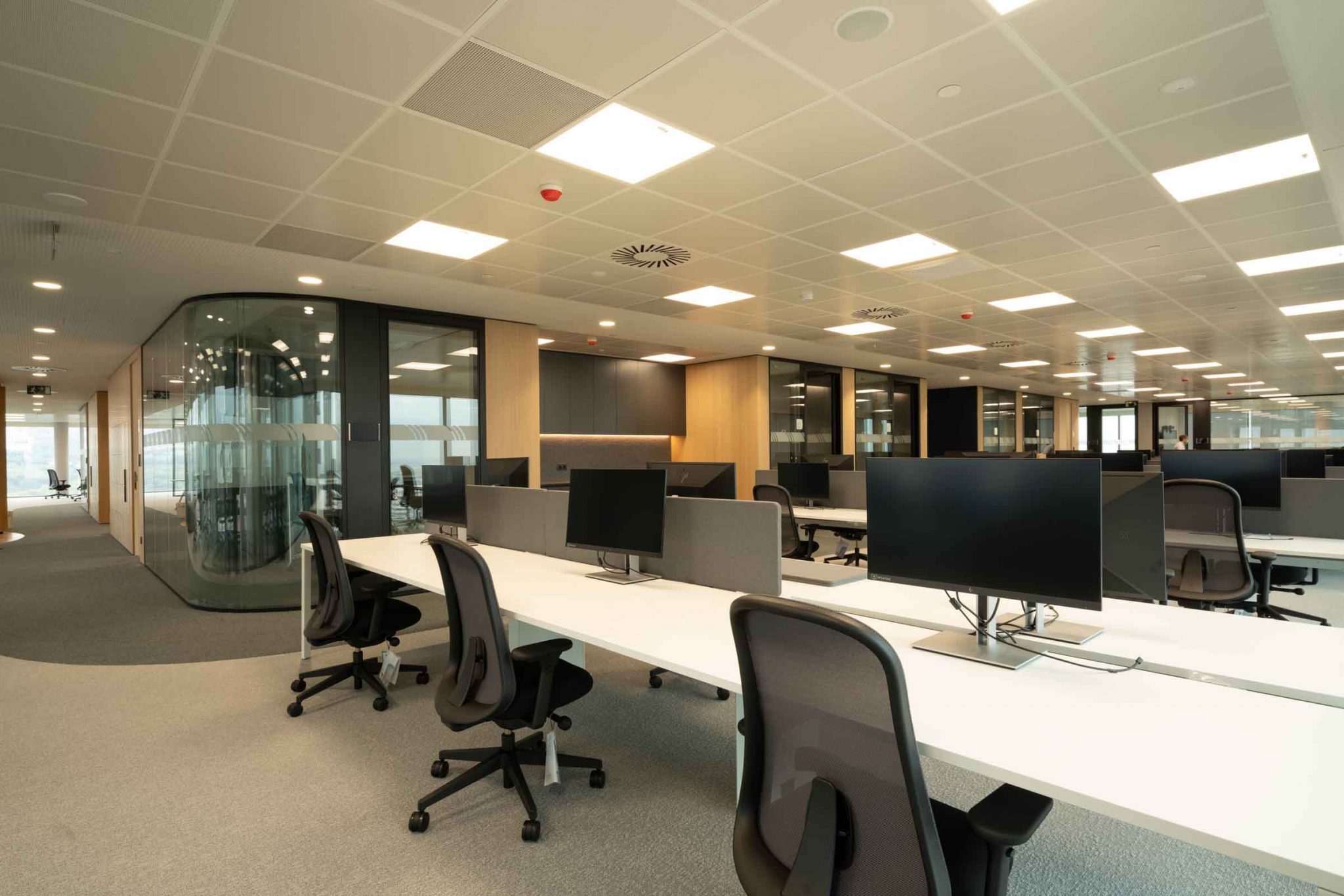 The intelligent connectivity that has turned Torre Llevant into a smart ...